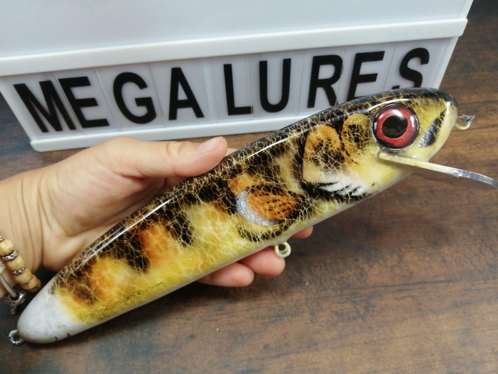 Giant Stalker 10in Walleye
